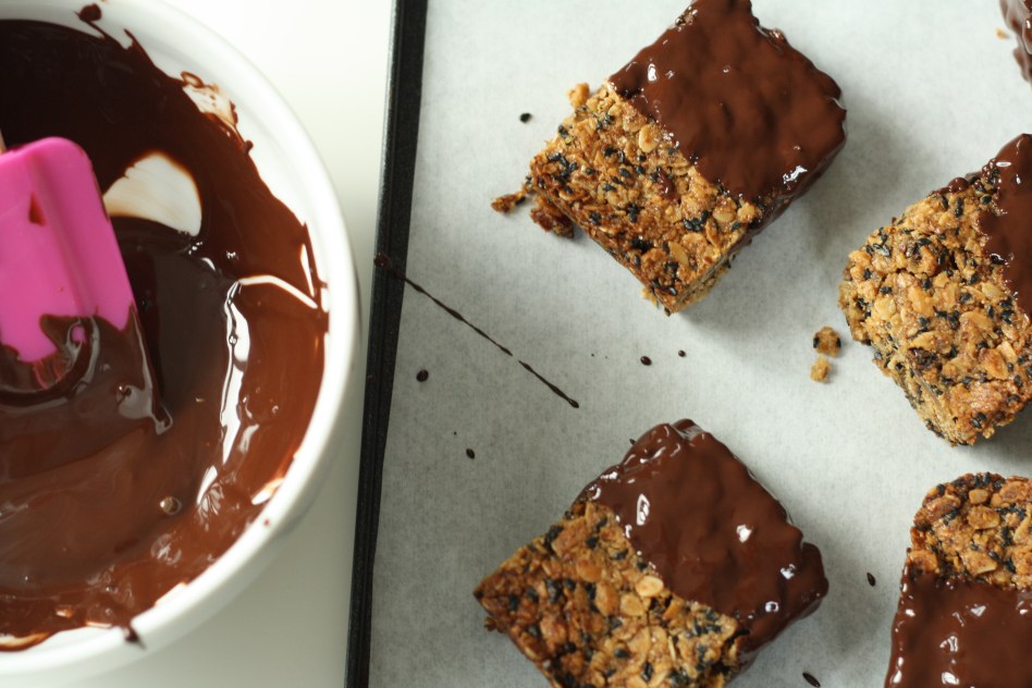 Sticky Ginger, Dark Chocolate Dipped, Flapjacks – Scaredy-Cat Kitchen