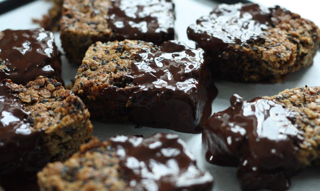 Sticky Ginger, Dark Chocolate Dipped, Flapjacks – Scaredy-Cat Kitchen